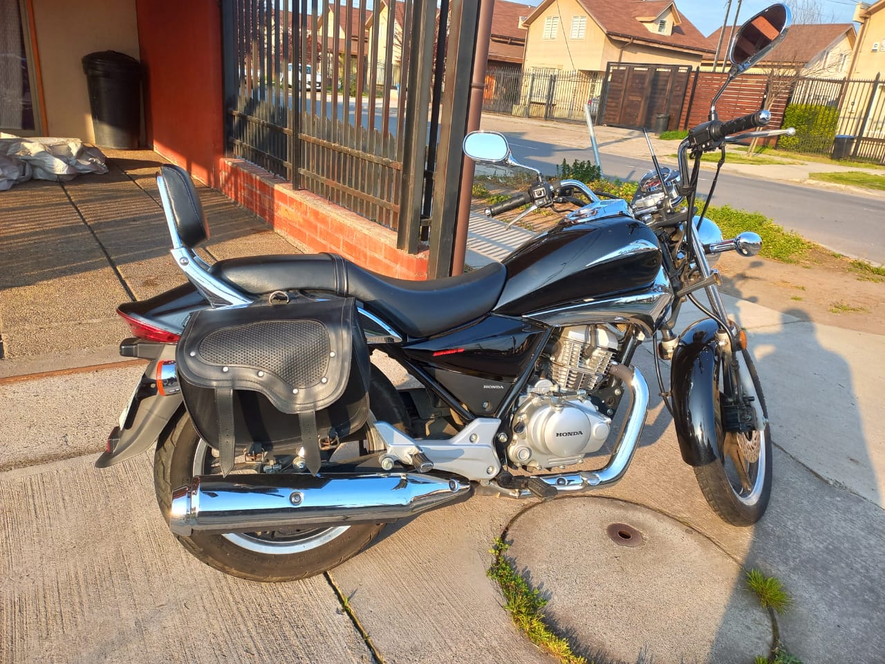 Vendo Moto Honda Shadow 150 – Vendo Mi Moto en Chile